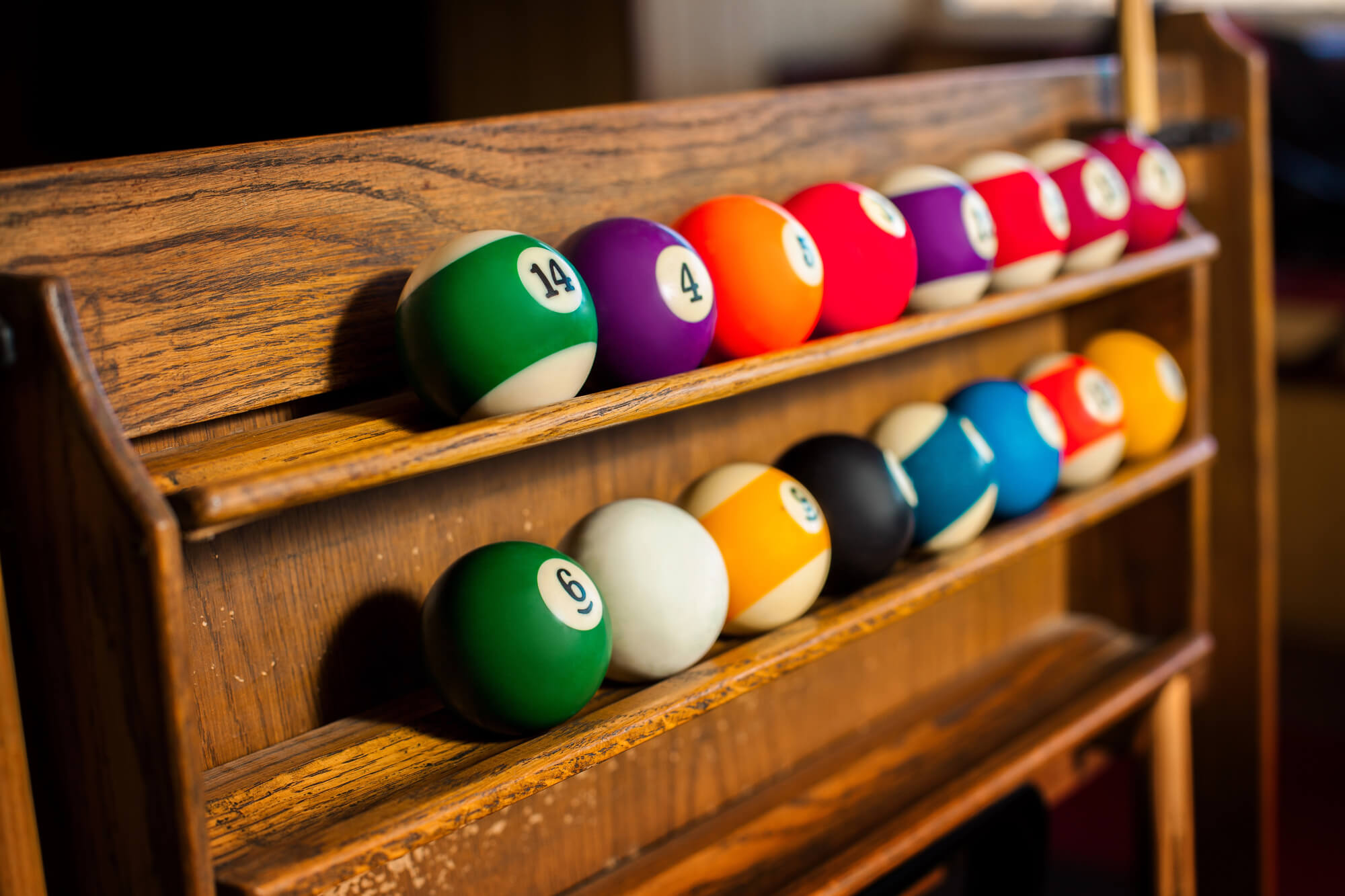 A Look at Modern vs. Vintage Billiards Table Styles